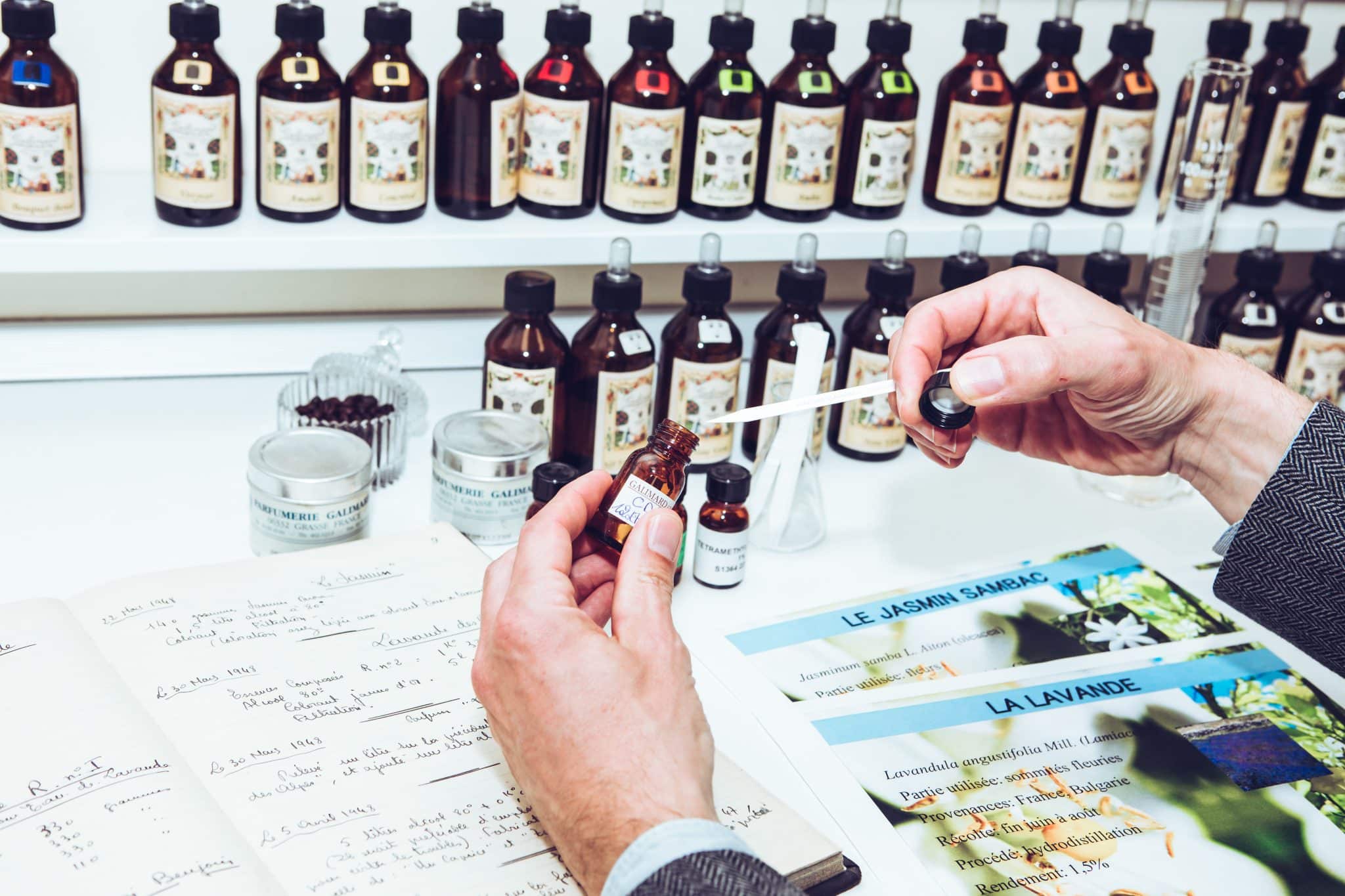 Travaillez vos sens et créez votre parfum avec Galimard ! - Voyage avec Vue